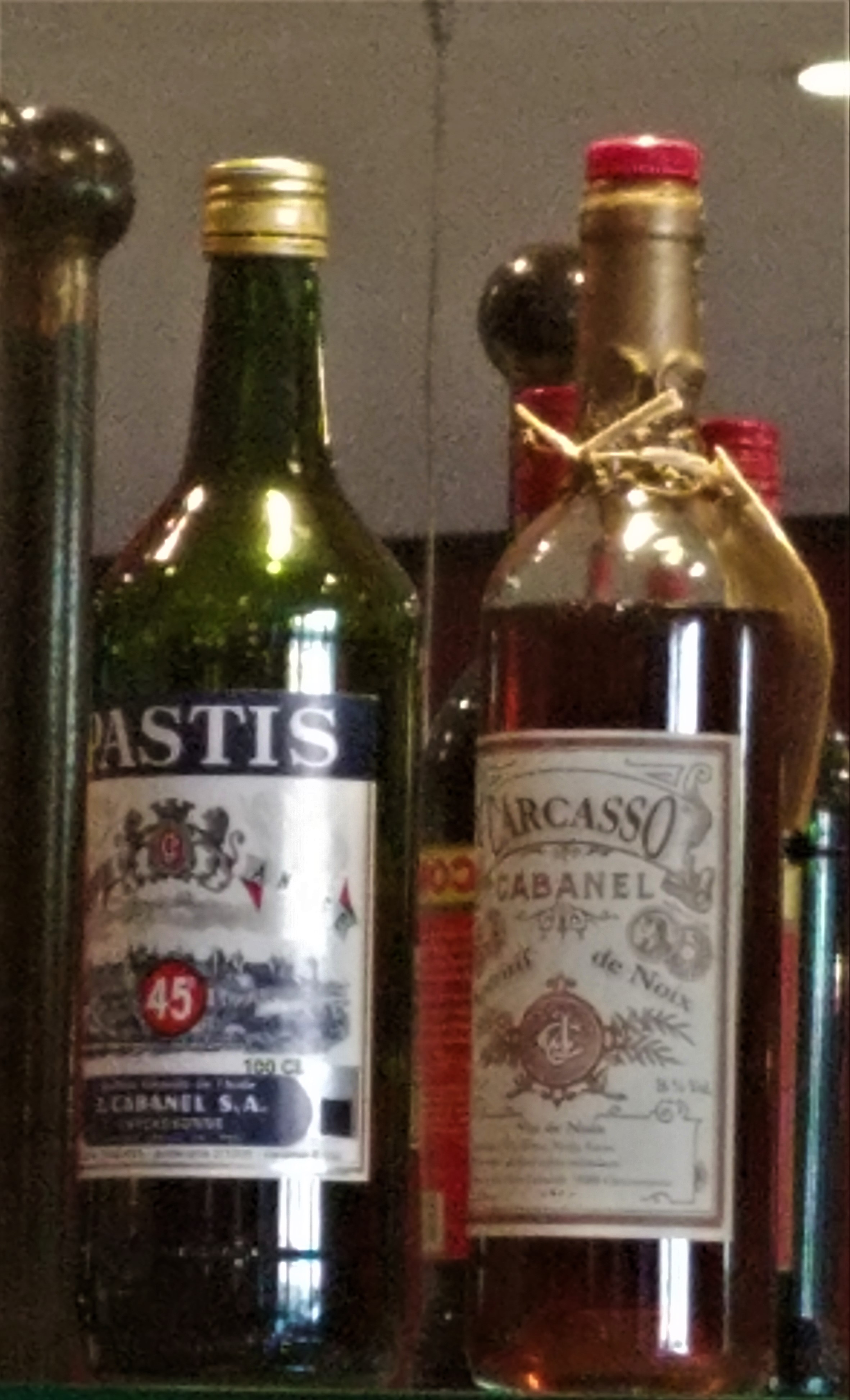 pastis – Dana Smith